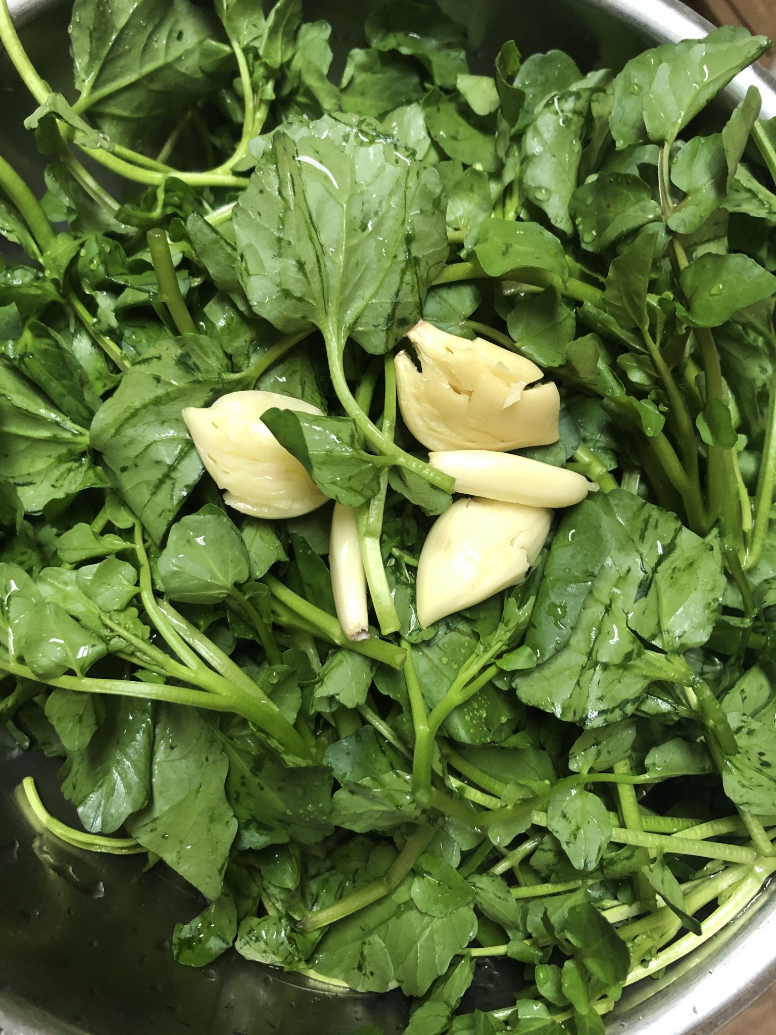 ¡Berros chinos con salteado de ajo 西洋菜 (Paleo, Keto, Plant-Based, Vegan ...