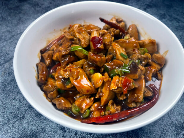 Spicy Sichuan Chicken Stir Fry with Garlic and Chilies • Oh Snap! Let's ...