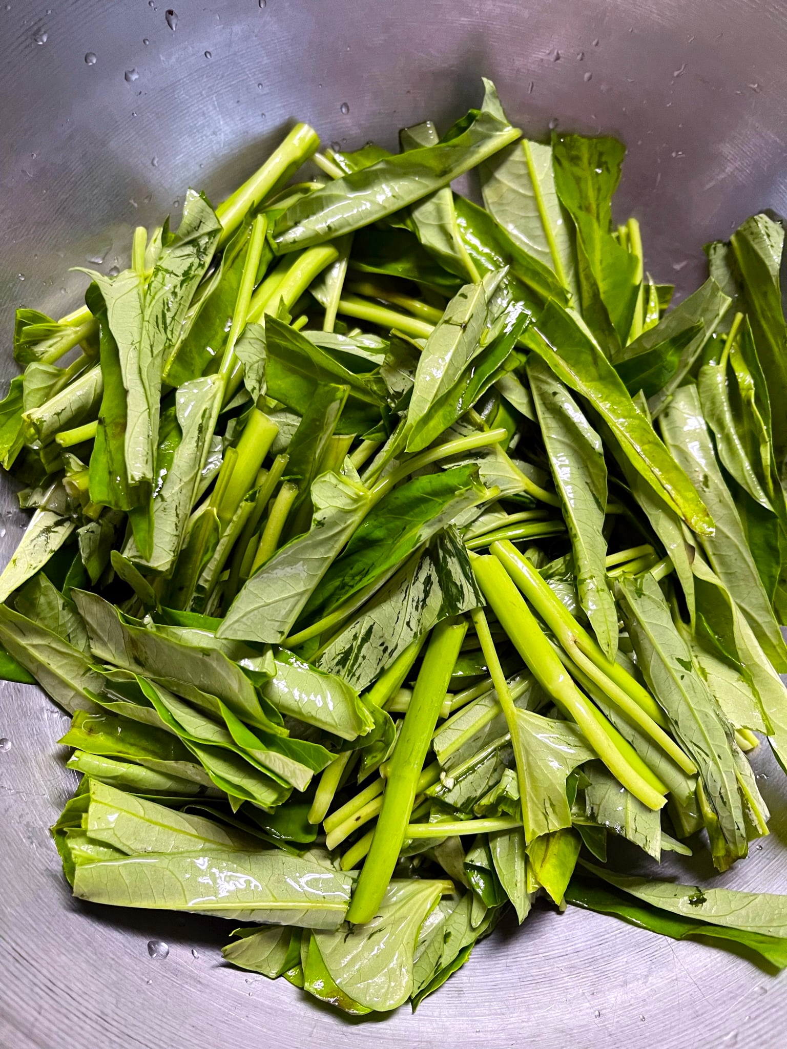 Stir Fry Water Spinach Recipe • Oh Snap! Let's Eat!