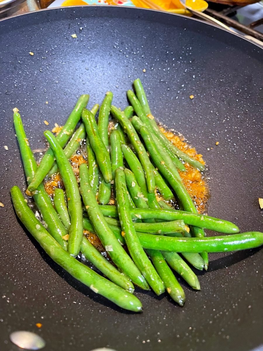Chinese Green Beans Stir Fry with Garlic • Oh Snap! Let's Eat!