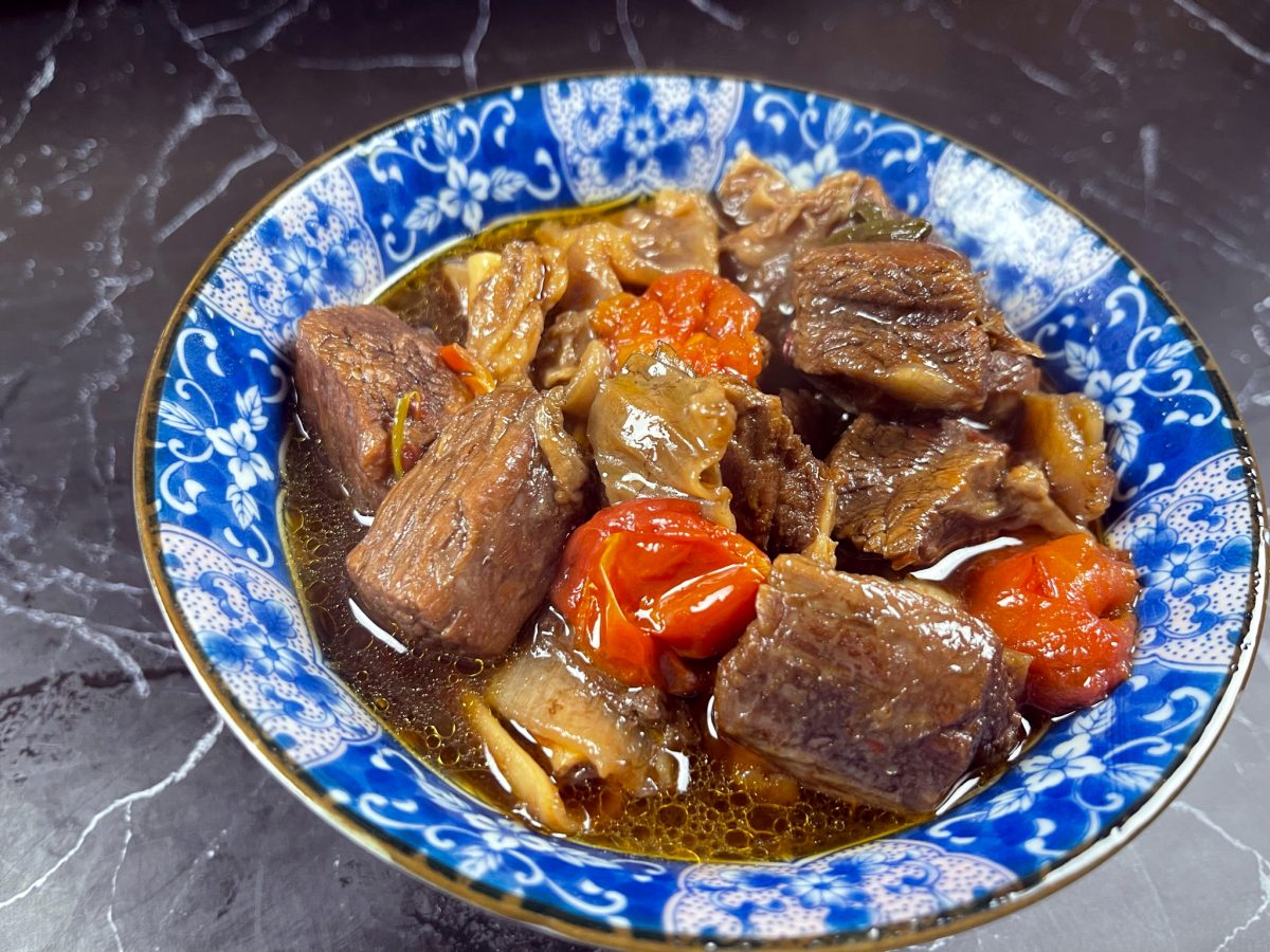 Red Braised Beef (Hong Shao Niu Rou) • Oh Snap! Let's Eat!