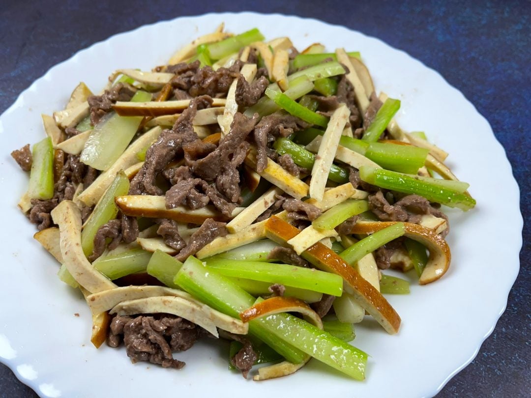 Chinese Celery and Dried Tofu Stir Fry with Pork or Beef • Oh Snap! Let ...