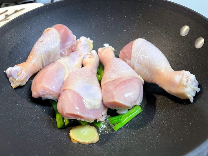 Red Braised Chicken (Hong Shao Ji) • Oh Snap! Let's Eat!