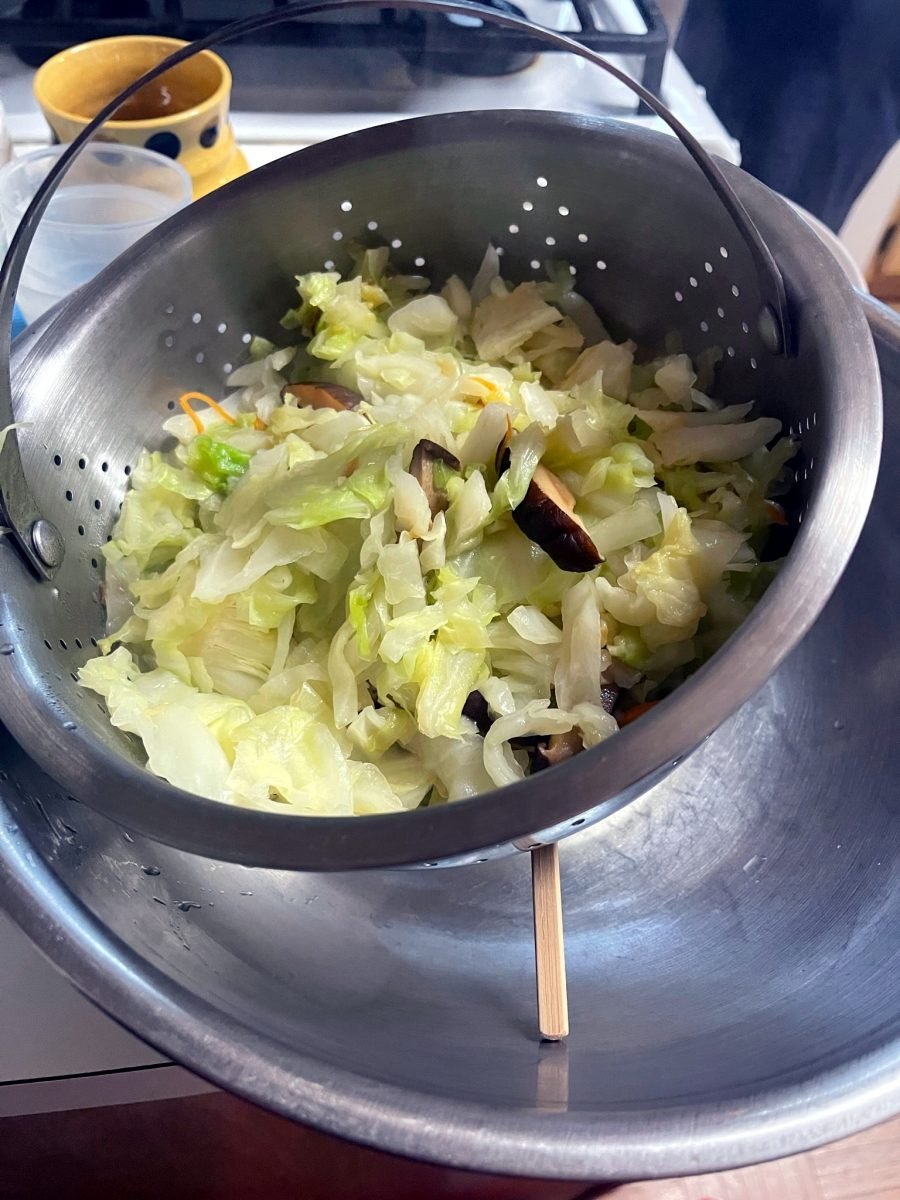 Run Bing (Taiwanese Spring Roll) • Oh Snap! Let's Eat!