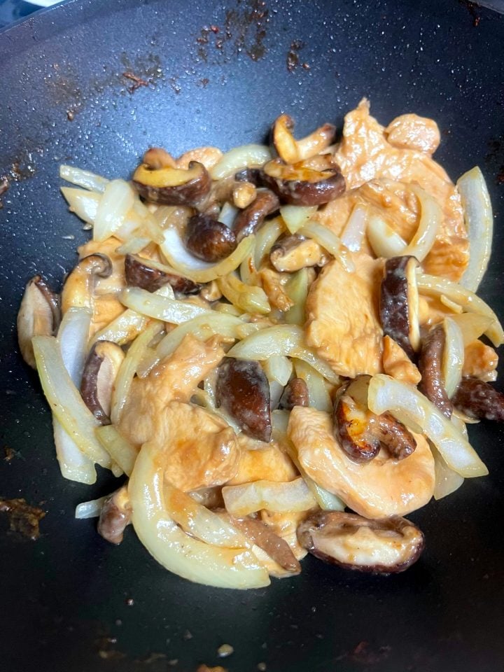Chicken Shiitake Mushrooms Stir Fry • Oh Snap! Let's Eat!