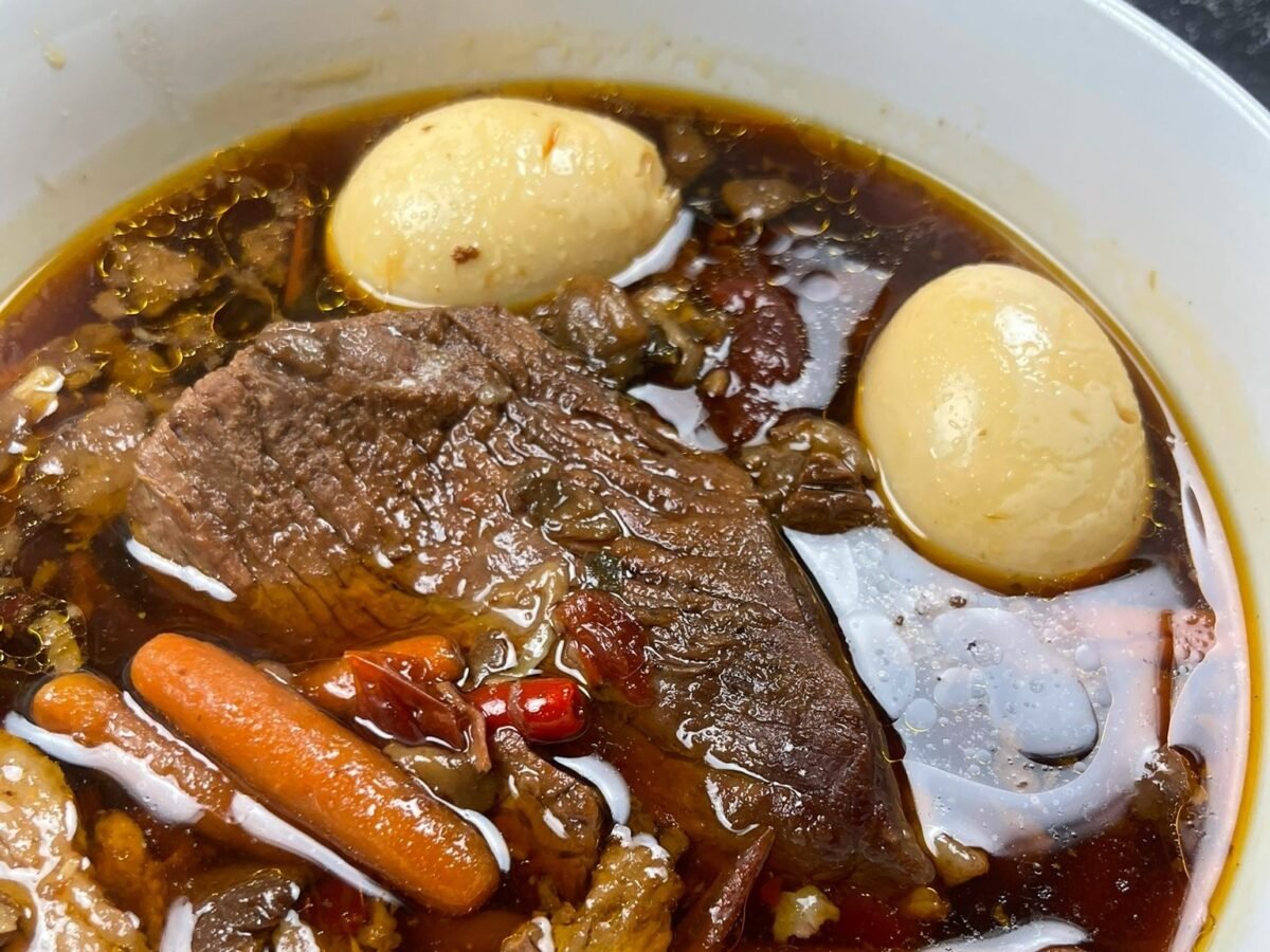 Slow Cooker Chinese Braised Beef Stew • Oh Snap! Let's Eat!