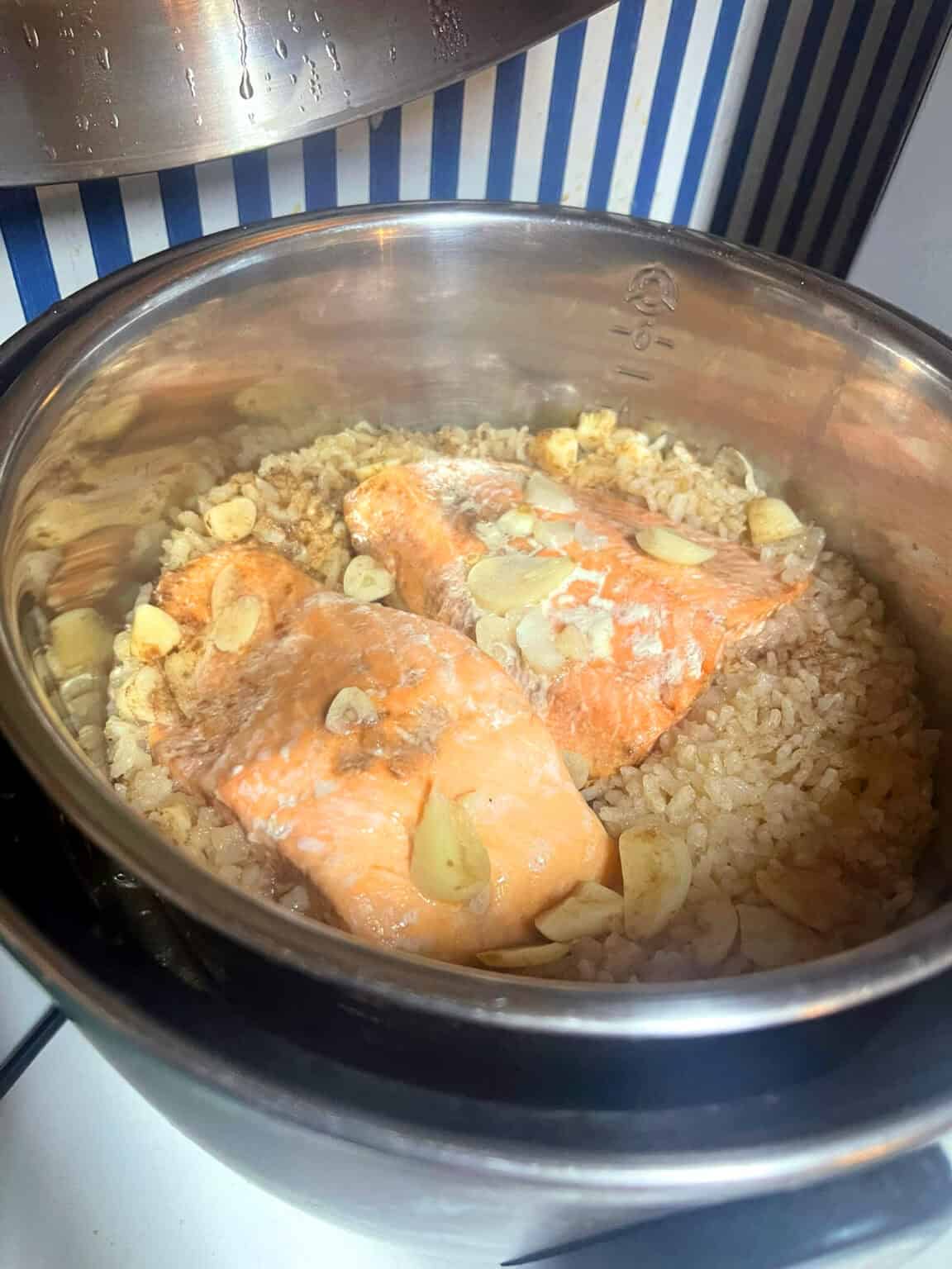 One-Pot Easy Salmon Rice Bowl (Rice Cooker or Instant Pot) • Oh Snap ...