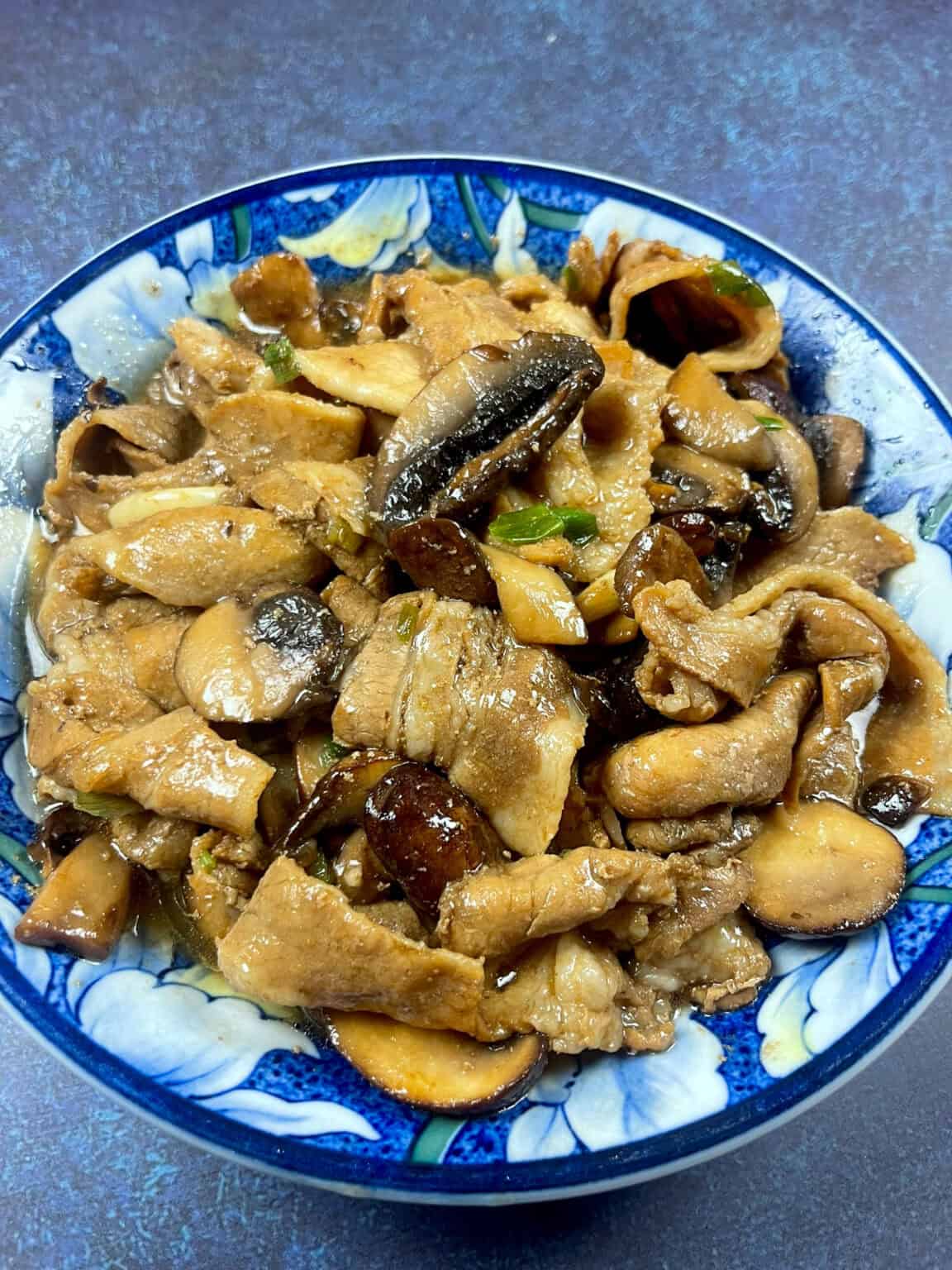 Pork Mushroom Stir Fry (Simple Chinese Home Cooking) • Oh Snap! Let's Eat!